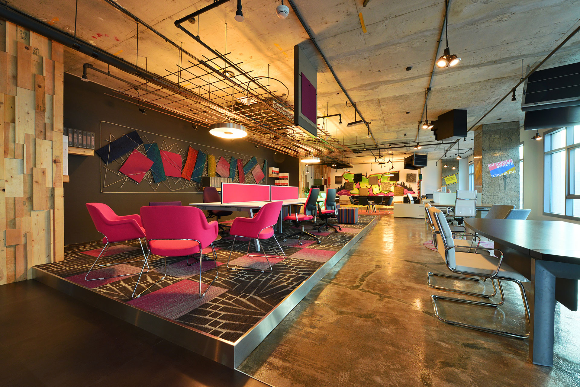 Thani Murshid Est Office/Showroom